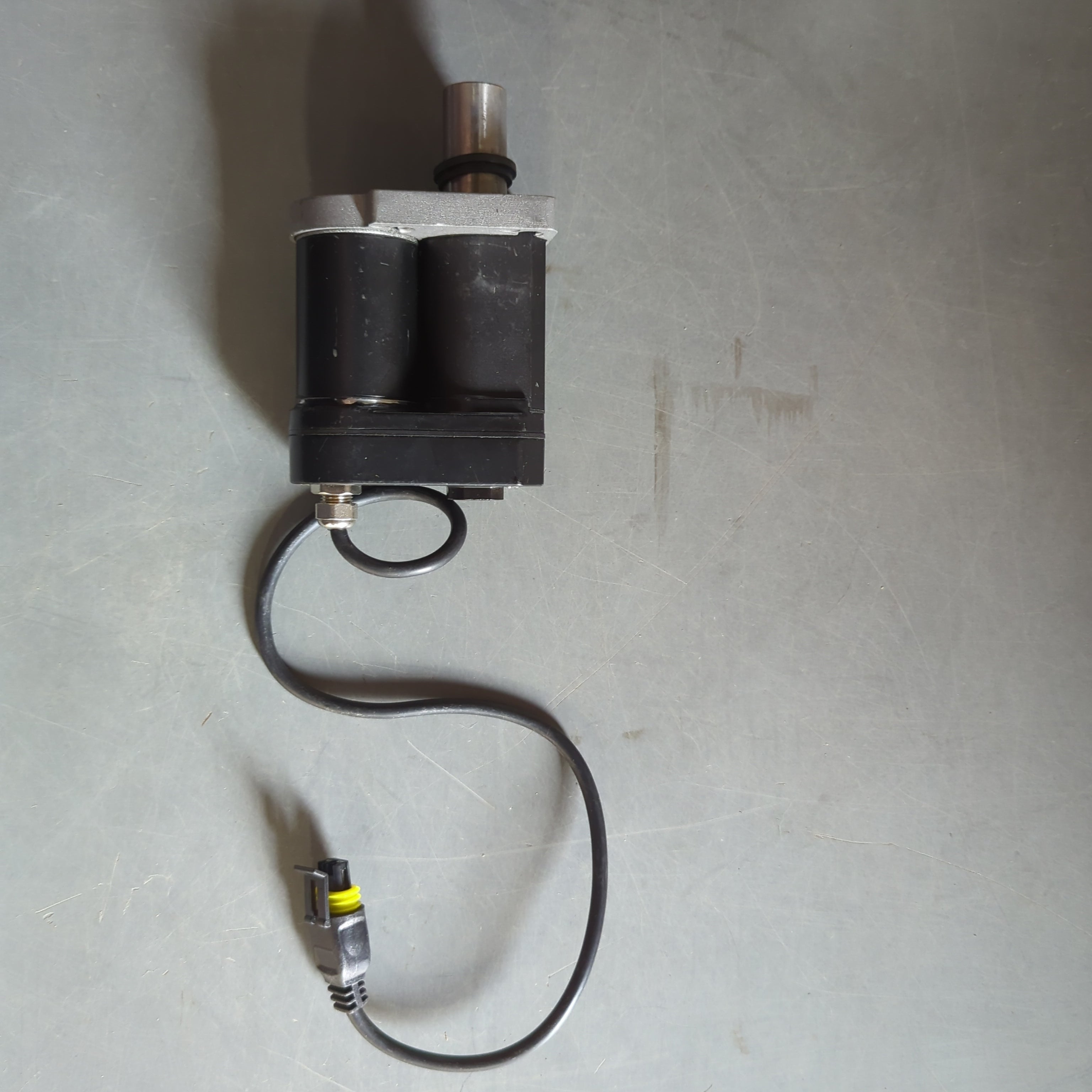 ODES- Rear Diff Actuator- 21120102401-R – Hard-To-Get ATV Parts